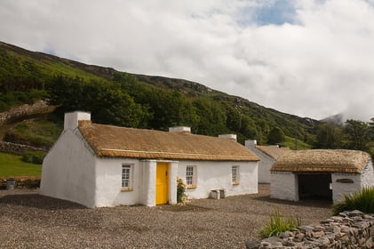 What is Vernacular Architecture? A Complete Guide 2025