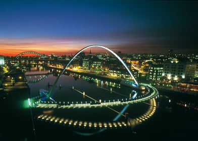 21 Most Impressive Bridges in the World 2025