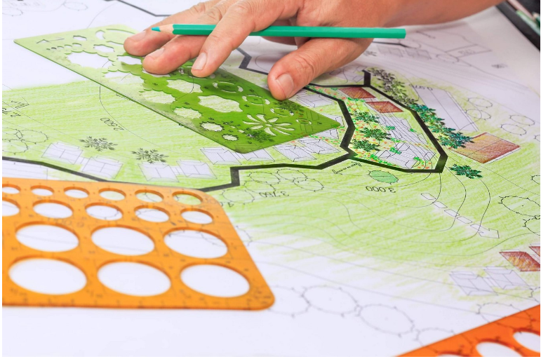 How to Start a Landscape Designer Career in 2026?