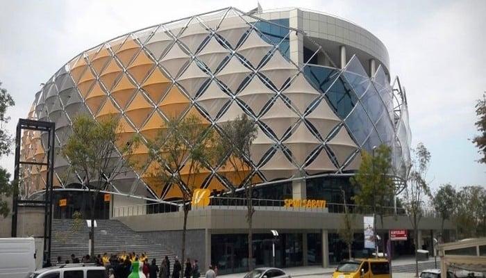 Future of Architecture: Weaving Tradition and Innovation