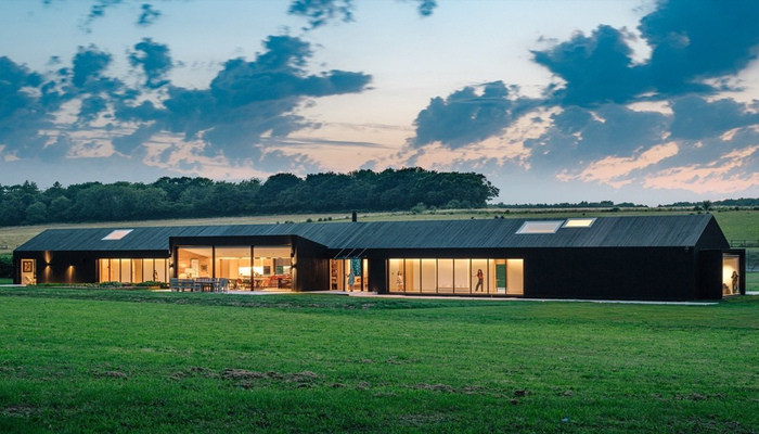 Top 10 Examples of Modular & Prefabricated Homes 2025