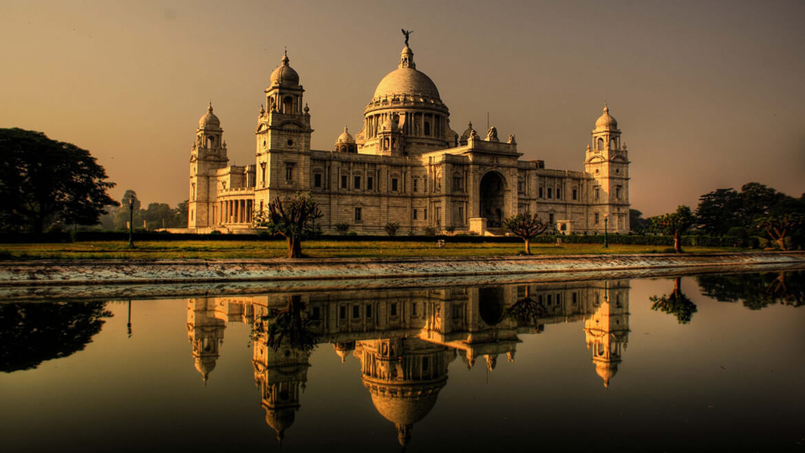 10 Striking Examples of Colonial Architecture in India 2025