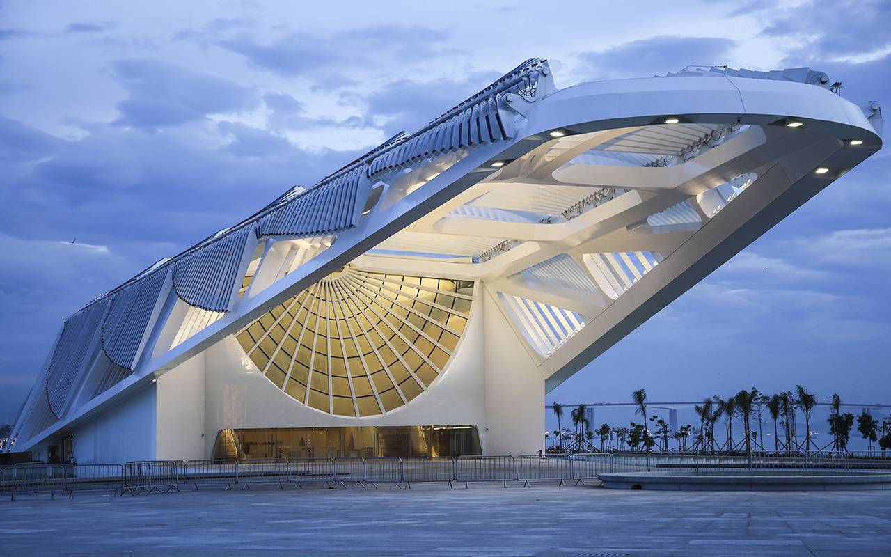 10 Gravity-Defying Structures That Will Leave You Awestruck