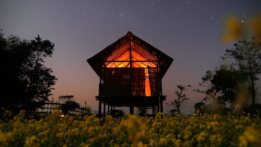 What is Vernacular Architecture? A Complete Guide 2025