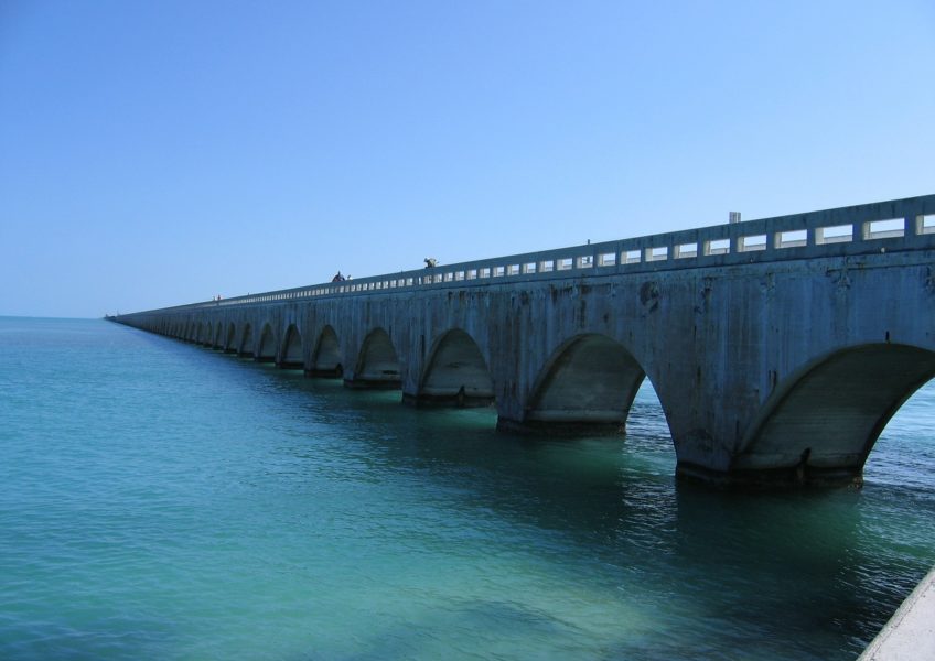 21 Most Impressive Bridges in the World 2025